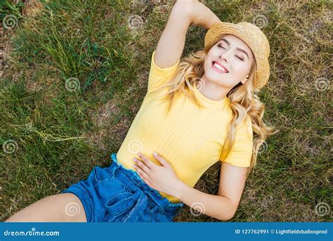 Overhead View Of Smiling Young Woman Stock Image Image Of Hairstyle Greengrass 127762991