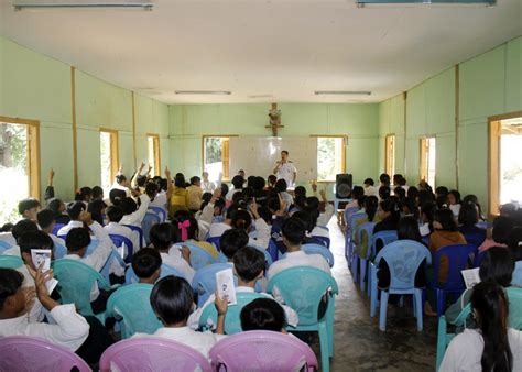 အထက မြို့မ ကျောင်းတွင် ကျောင်းသား၊ ကျောင်းသူများကို ယာဉ်စည်းကမ်း လမ်းစည်းကမ်းဆိုင်ရာများ