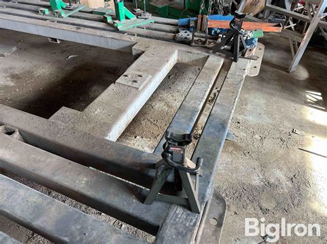 Denfab Lt1000 Frame Puller W Stand Agriculture Bigiron