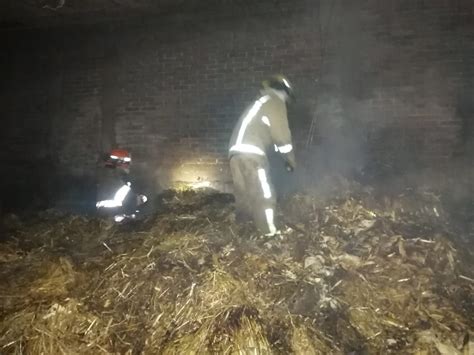 Daños Materiales En Incendio De Una Casa El Clarín