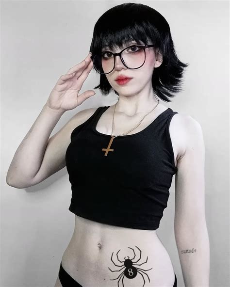 Shizuku Estiva Perchè Fa Ancora Troppo Caldo Per I Cosplay