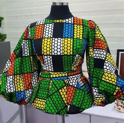 Pin By Reg On African Style African Print Tops African Fashion Women
