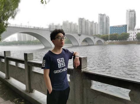 中心成员