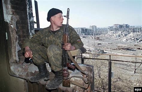 Question Can Anybody Identify The Camo This Russian Soldier Is