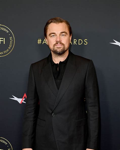 Leonardo Dicaprio 50 Anni Loscar La Mamma Gli Amori Chi Magazine