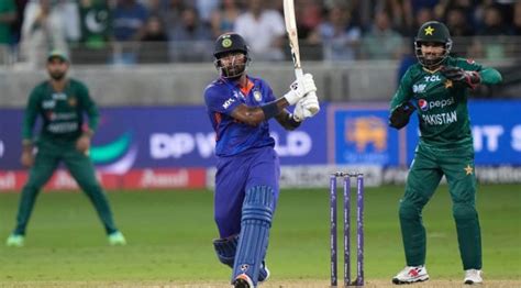 Hardik Pandya Rises To Best Ever Fifth Spot On Icc T20i All Rounder