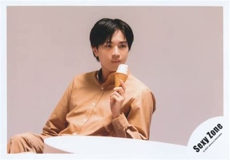 駿河屋 Sexy Zone中島健人横型・膝上シングル「cream」mv＆ジャケ写オフショット公式生写真（男性生写真）