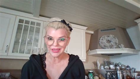 Isten Anya Youtube