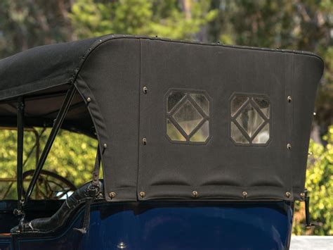 Regal Model T Underslung Touring 1912