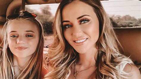 Cathy Lugner Rabenmutter wegen ständiger Nacktfotos Tochter Leonie spricht Klartext