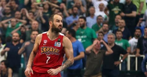 ΟΛΥΜΠΙΑΚΟΣ Η ΡΟΥΚΕΤΑ ΤΟΥ ΣΠΑΝΟΥΛΗ ΠΟΥ ΕΡΙΞΕ ΣΕ ΚΑΤΑΘΛΙΨΗ ΤΟ ΟΑΚΑ ΒΙΝΤΕΟ