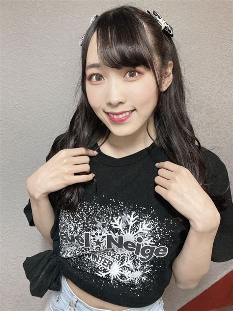 白兎めい🐇しらとめい Jewelneige On Twitter Rt Meishirato 新ねーじゅtシャツ ️🌨🤍