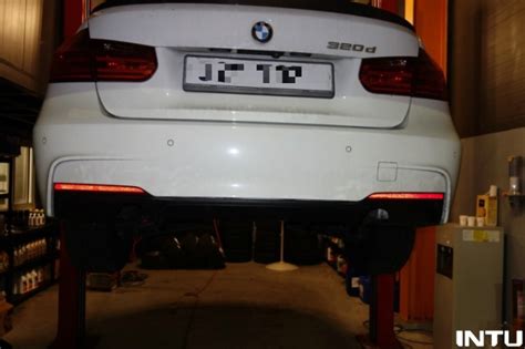 Bmw F30 320d 레무스 F30 320d 앤드머플러 레무스 카본팁 장착 배기라인 수정 M퍼포먼스 리어디퓨져