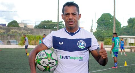 Aos 46 Anos Marcelinho Paraíba Deixa Aposentadoria E Acerta Com Time