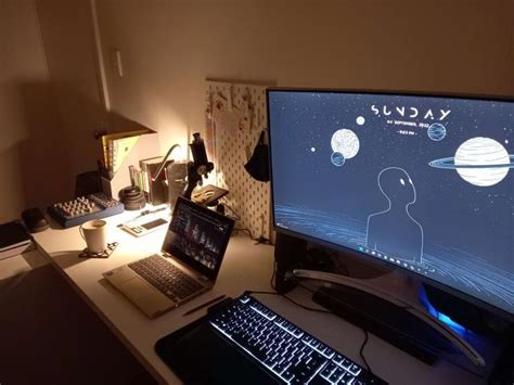 Pin By Nisha On Desktop Setup Desktop Setup Computer Computer Monitor