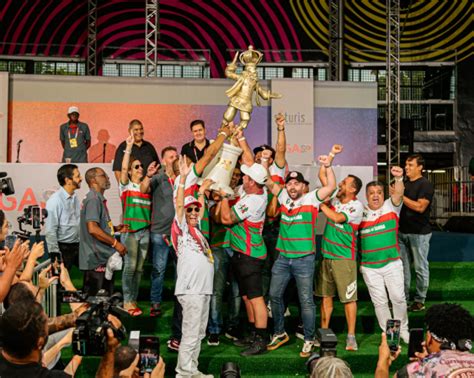Veja fotos da festa do título da Mocidade Alegre PrimeiroJornal