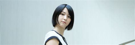 朝倉未来から「ドッキリに協力してくれませんか」と“謎のアンドロイドお姉さん”が登録者26万人の人気youtuberになれたワケ 文春オンライン