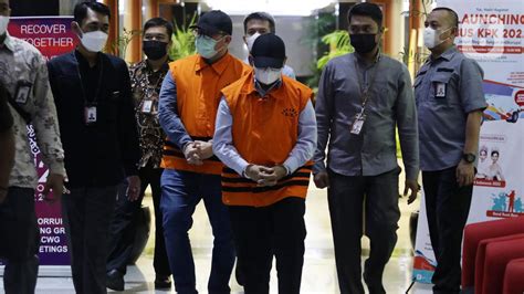 KPK Tangkap Bupati Memberamo Ricky Ham Pagawak Ditahan Di Mako Brimob