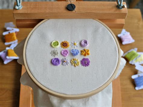 Broderie Fleur 12 Motifs Floraux Gratuits à Broder