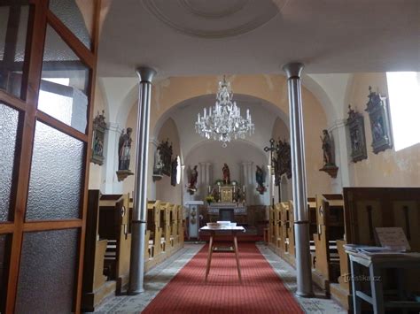 Z Vysokých Popovic přes krásné vyhlídky do Oslavan