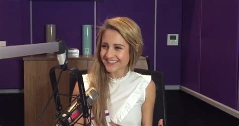 Simoné Nortmann Skitter In Vir Die Voëls