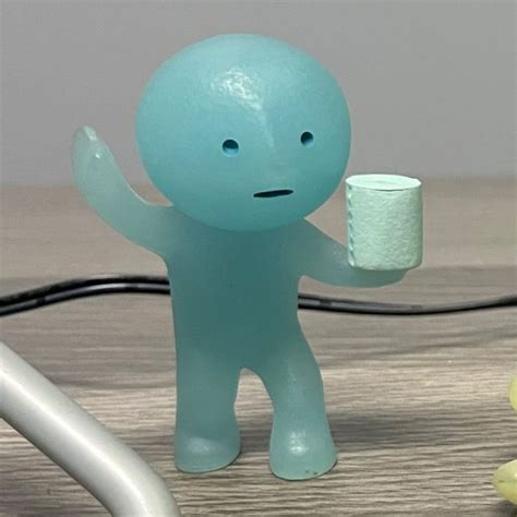 有啲廣東話句式 因為成日畀人用嚟串人 搞到正常用聽落都好似陰陽怪氣咁 「我唔該你就真」 「咁得意嘅你」 歡迎列舉其他例子🚬