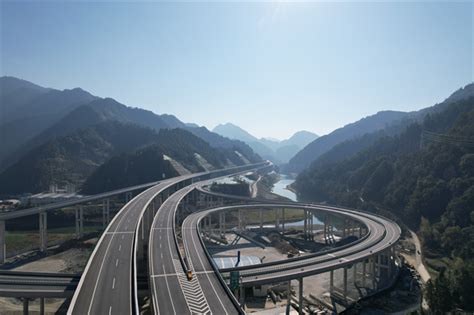 喜报黄千高速正式通车