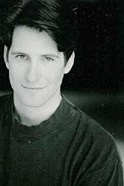 Rick Roberts About Entertainmentie