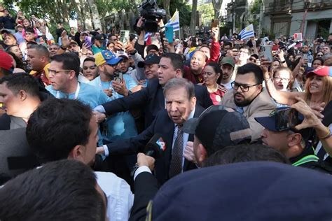 El Canciller De Uruguay Ratifica A González Urrutia Como Presidente