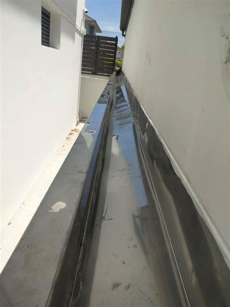 🚩 รางน้ำฝนสแตนเลสเกรด304 🚩หนา0 4บัดกรีตะกั่ว 🚩ขนาดพับขึ้นรูปตามแบบ 🚩รับประกันตลอดอายุการใช้งาน