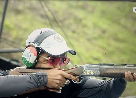 Shooter Mendiratta Earns Indias First 2024 Paris Olympics Quota