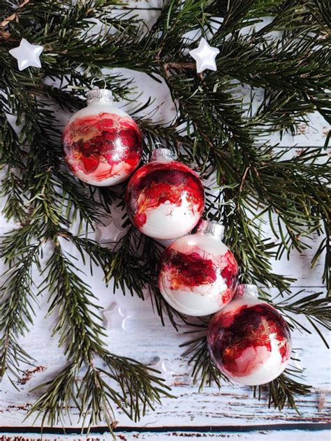 Glass Christmas Tree Baubles White Set Of 4 Handmade Model Large In Red