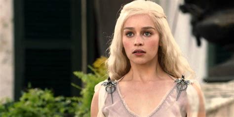 Game Of Thrones Emilia Clarke Scene