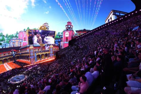 Photos Taken Inside The Sphere At Ufc 306