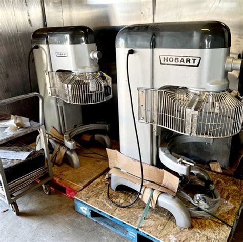 Refurbished Hobart 60 Qt Mixer With Guard New S S Bowl And 3 New