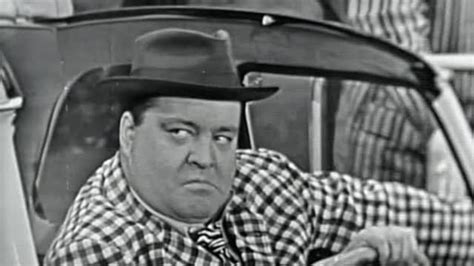 Watch The Honeymooners Lost Episodes S04 E14 When In Rome Free TV
