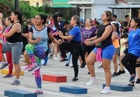 DanÇa Na PraÇa Em Coari Prefeitura Municipal De Coari