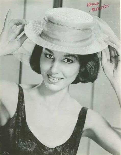 40 Gorgeous Photos Of American Actress Paula Prentiss In The 1960s