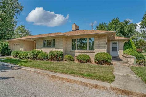 2454 S Four Mile Rd Kawkawlin Mi 48631 Trulia