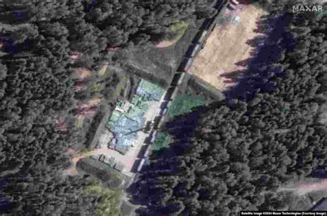 Наслідки ударів по російських сховищах боєприпасів Супутникові знімки «До та «Після фотогалерея