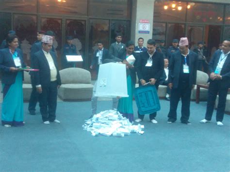 राष्ट्रपतिमा रामचन्द्र पौडेल पक्का कांग्रेस माओवादी गठबन्धनसहित