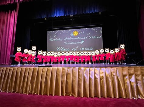 K3 Graduation Fun English With Kru Aey