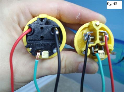 My Indoor Dwc Hydroponics System 10 Steps With Pictures Instructables