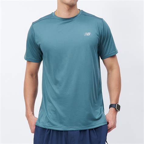 New Balance 男款 綠色 運動 休閒 圓領 吸濕 排汗 美版 輕盈 透氣 上衣 短袖 MT41222NUS 蝦皮購物