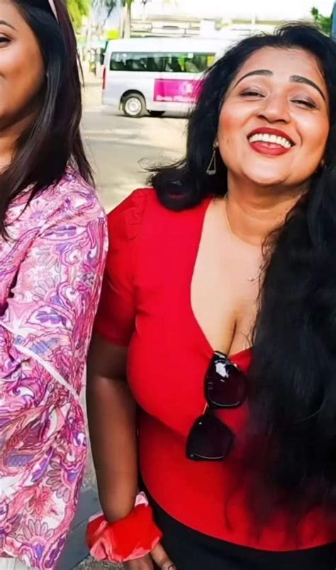 Manju Pathrose R Mallubabes
