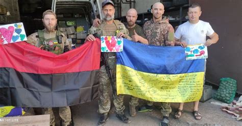 За рік війни «фордик волинянина Віталія Нагорняка подолав понад 100 000 кілометрів у зону