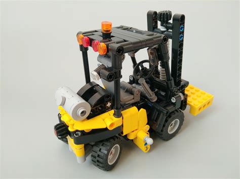 Lego Moc Mini Forklift By Artemisovsky Rebrickable Build With Lego