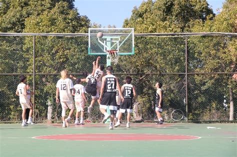 信自学院2022级本科生“迎新杯”篮球赛结束 共青团昆明理工大学委员会