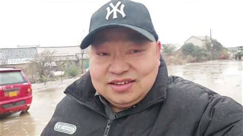 四十岁光棍回老家过年，跟爸妈一起吃饭，家里祖屋已经全部倒塌了 Youtube