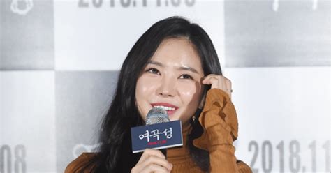 [md포토] 손나은 예쁜 눈웃음